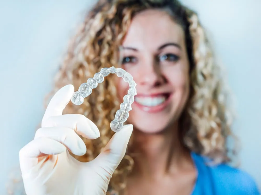 Invisalign treatment - Mediwell Clinic
